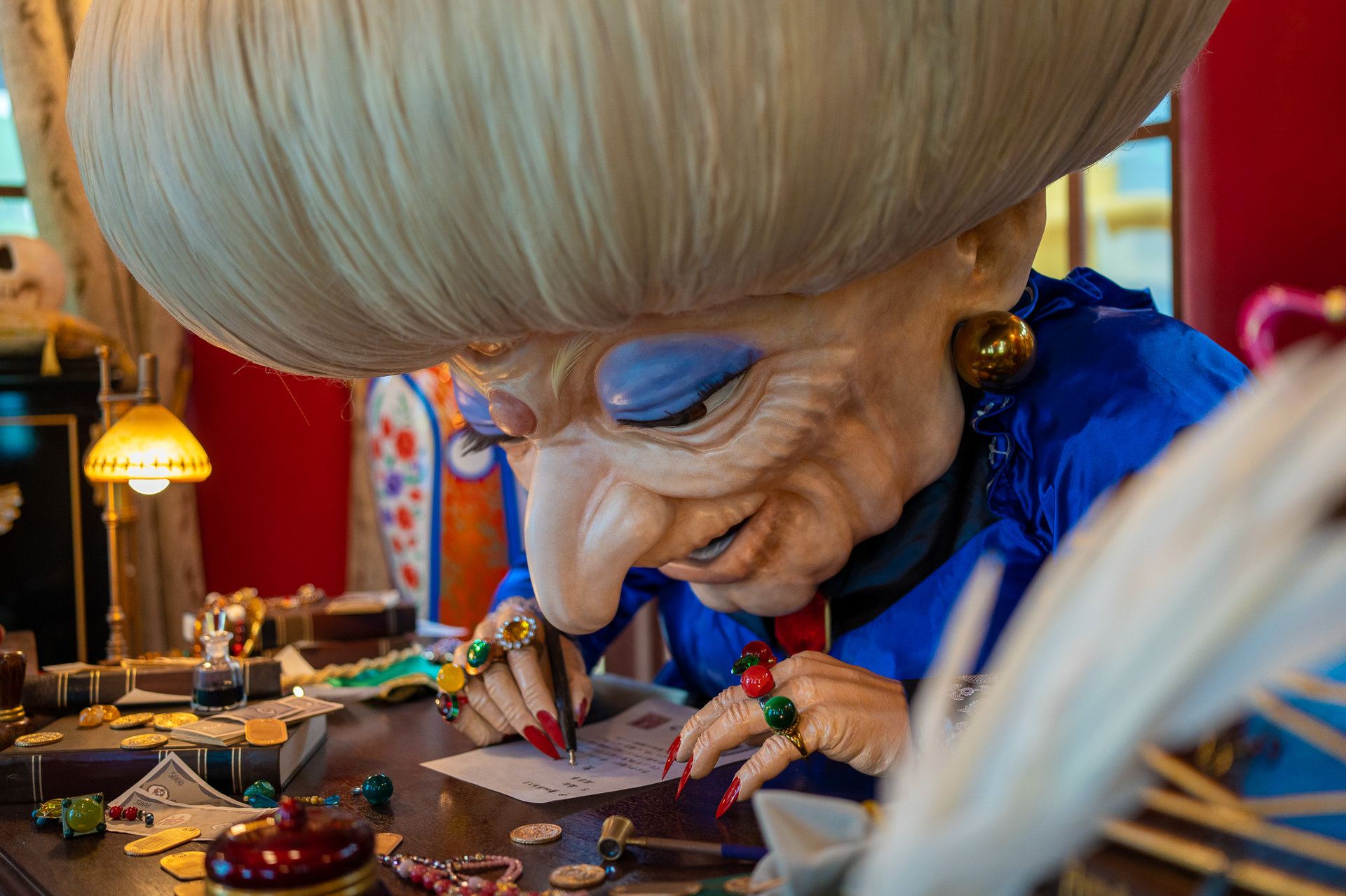 ジブリパーク、「ジブリの大倉庫」最新ビジュアルを公開 カフェやショップも：開園まで1カ月半（2/3 ページ） - ITmedia ビジネスオンライン