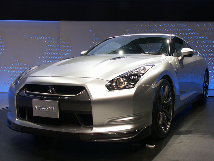 伝説の新章、始まる――「NISSAN GT-R」発表：＋D Style News 東京モーターショー - ITmedia ビジネスオンライン