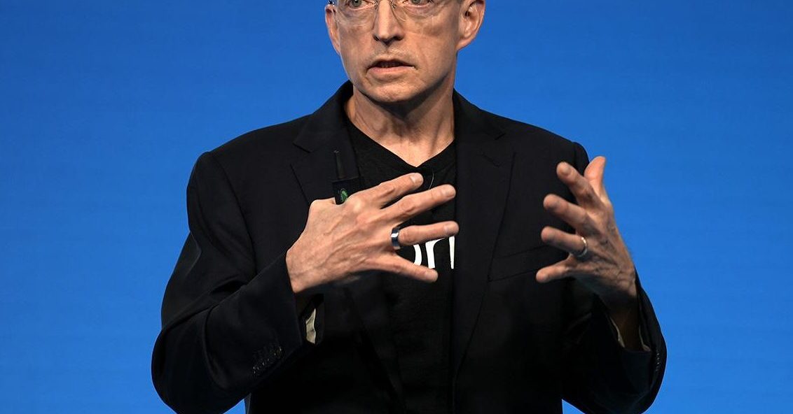 「2030年までに1兆トランジスタ」繰り返し強調するIntel CEO：Hot Chips基調講演（1/2 ページ） - EE Times Japan