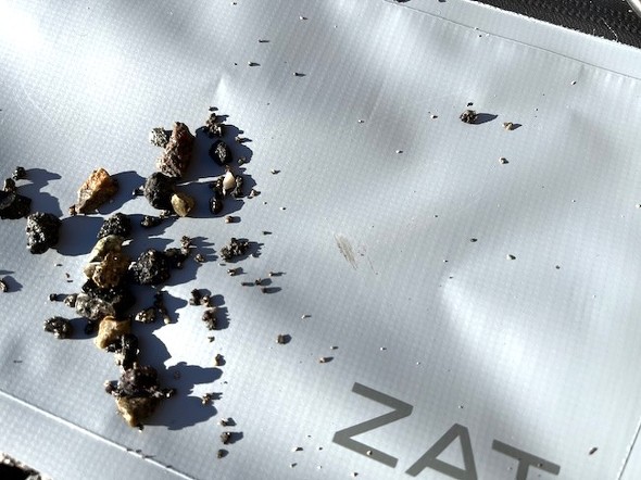 ワークマンで買った防水の「ZAT 3WAYサコッシュ」を使ってみた アウトドアや旅行に使える高コスパアイテム（1/2 ページ） - Fav-Log by ITmedia