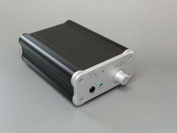 zionoteがSOtMのDSD対応USB-DAC「sHP-100」を発売――ぴったりのオーディオトレイも登場 - ITmedia NEWS