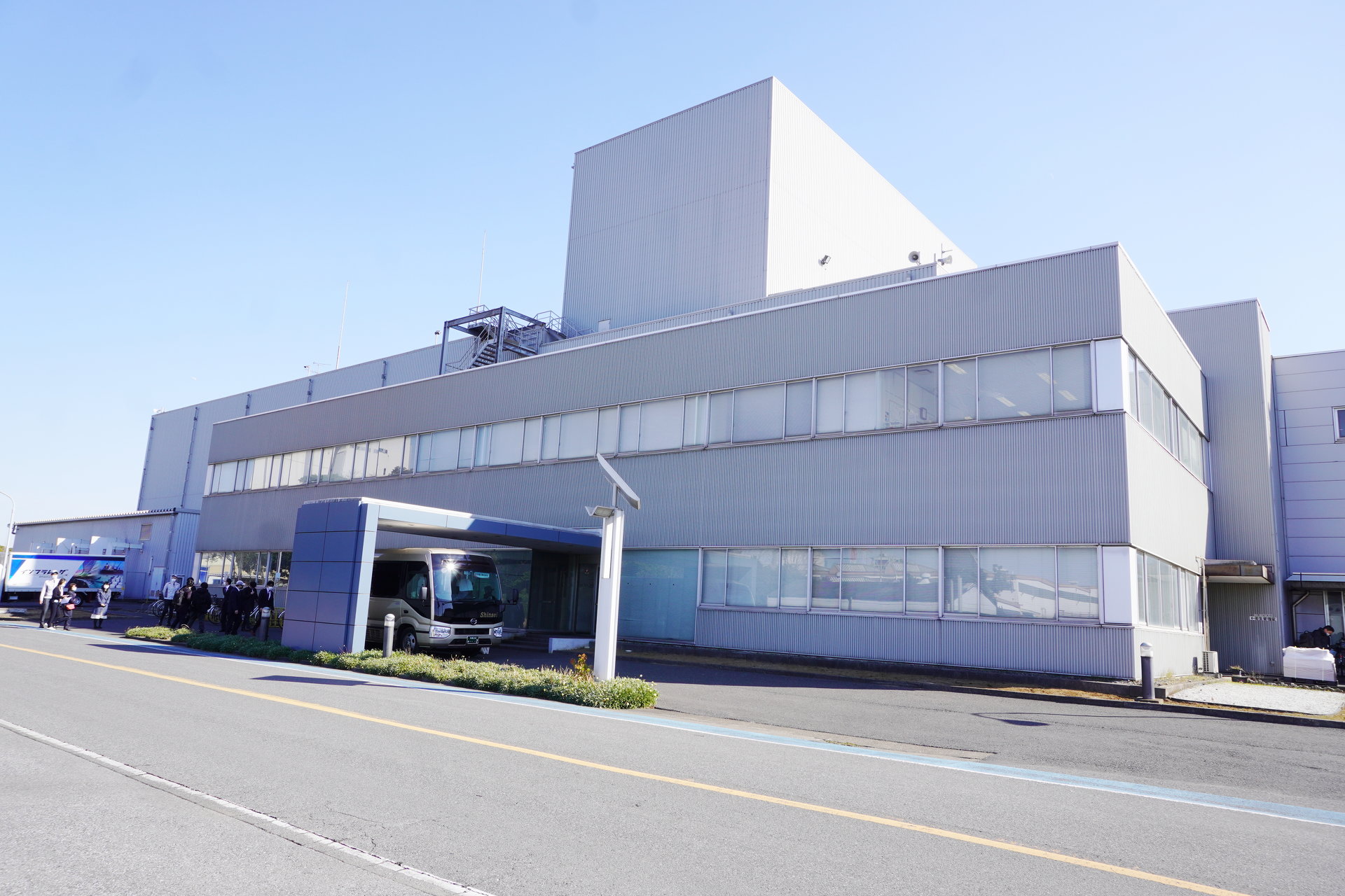 「インフラレーザー」の共創拠点を開設、各業界に最適なレーザーの開発を推進：製造マネジメントニュース - MONOist