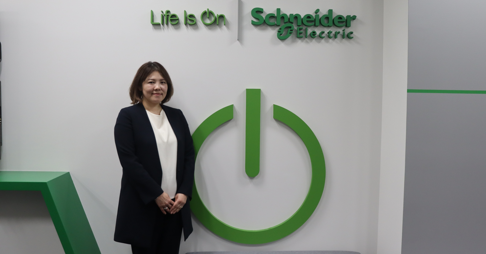 データセンターと半導体に高い成長期待、シュナイダーが見据える新世界：FAインタビュー（3/3 ページ） - MONOist