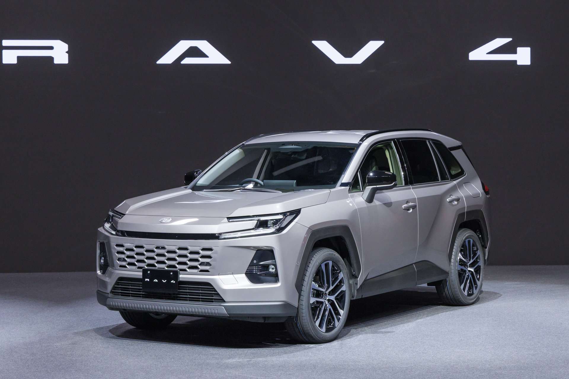 新型RAV4の開発でウーブンバイトヨタの「Arene」初採用、SDV本格化へ：車載ソフトウェア（1/2 ページ） - MONOist