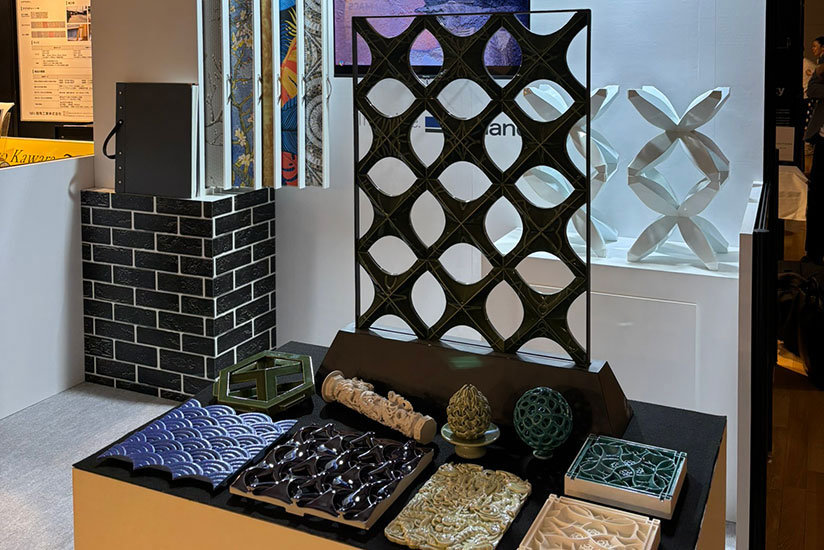 パウダー3Dプリンタで出力した陶器製インテリア作品を出展：3Dプリンタニュース - MONOist