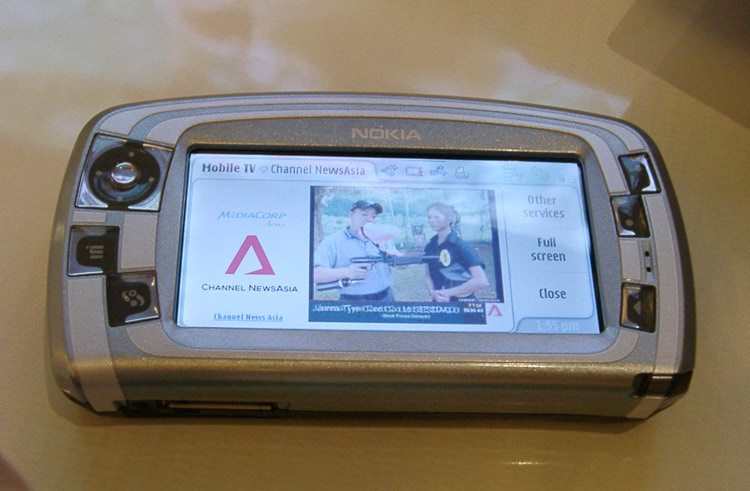 シンガポールで「携帯向け地デジ」を体験する：Nokia Connection 2005 - ITmedia Mobile