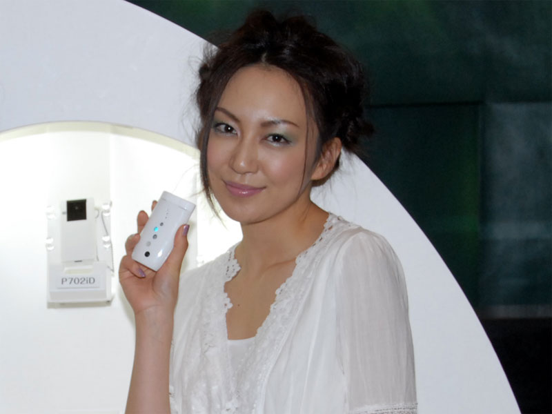 メールや通話の不在着信を知らせる機能はあるか──「N702iS」：702ix新モデルの“ここ”が知りたい「N702iS」編（2 ...