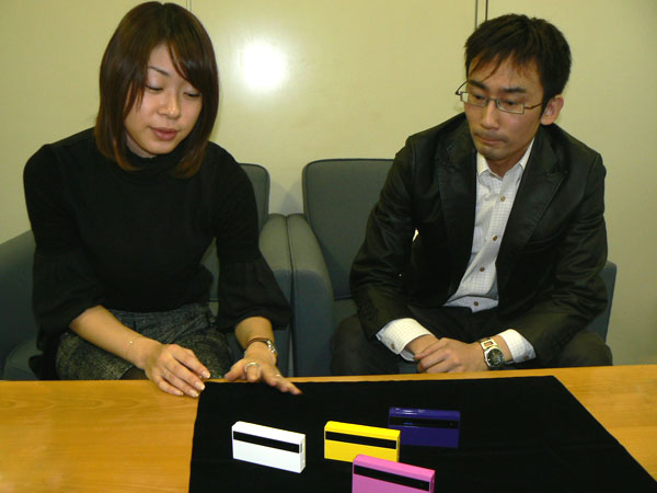 “変えるため”にあえて変えなかったあのカタチ――「N703iD」：「N703iD」開発陣インタビュー（1/2 ページ） - ITmedia ...