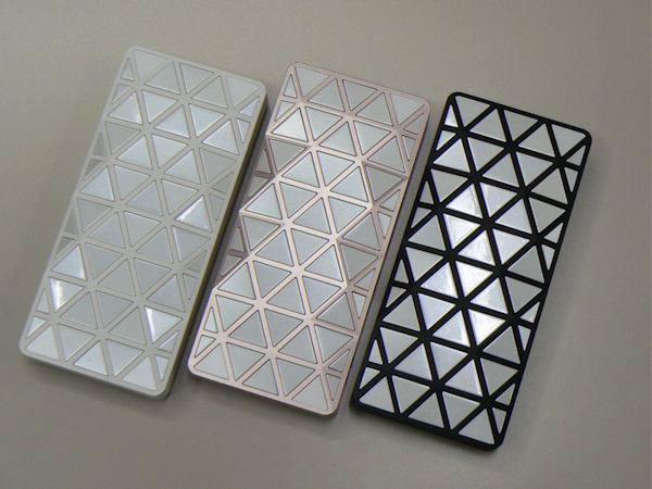 au「LIGHT POOL」に不具合、ケータイアップデート開始 - ITmedia Mobile