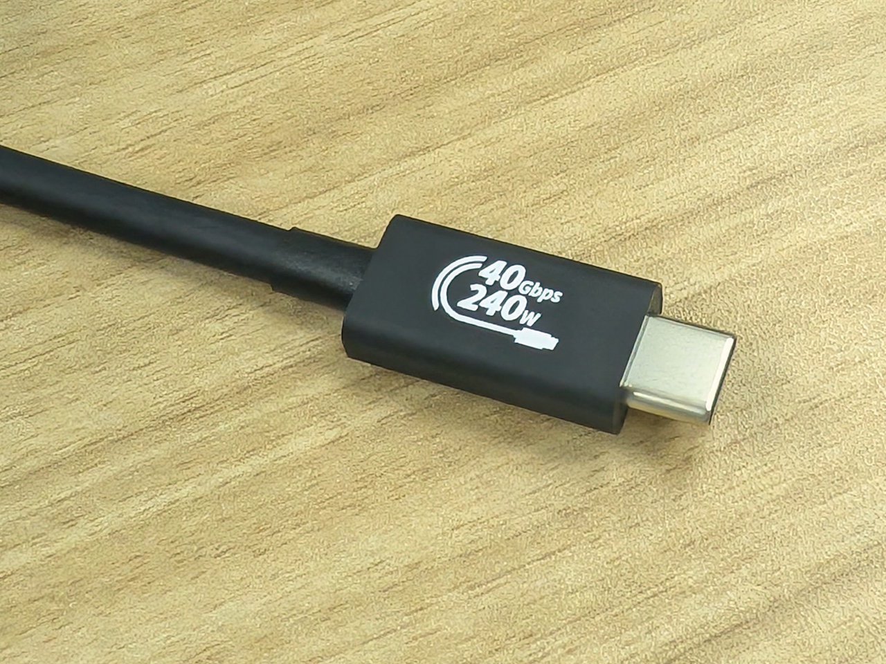 充電やデータ転送に使う「USBケーブル」選びで大切な3つのポイント 通信速度や電力量はどうやって確かめる？ (l_si7101-USB-01.jpg) - ITmedia Mobile