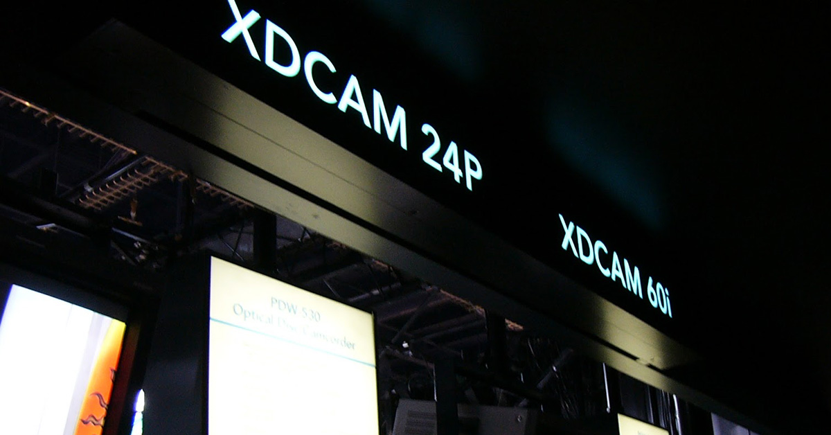 ニッチだが奥深い「映像伝送」の歴史 コンピュータ・グラフィックスからIP伝送まで：小寺信良の「プロフェッショナル×DX」（1/4 ページ） - ITmedia NEWS