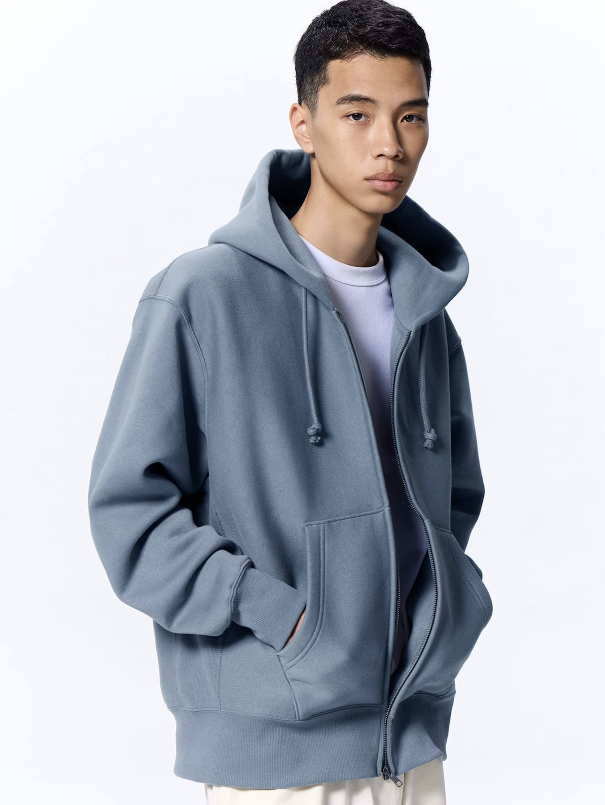 「まっじで最高」 GUの“2990円パーカー”がこの季節にピッタリだと話題に 「今の時期にちょうど良い」「1枚は買うべき」 (l_sn250312guparka2.jpg) - ねとらぼ