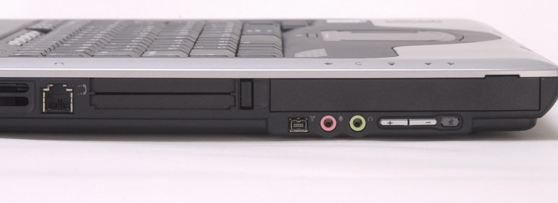 細かなカスタマイズが可能な低価格A4ビジネスノート――HP Compaq Business Notebook nx9030/CT（1/2 ...