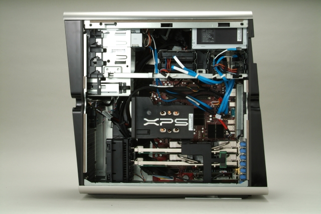 「前向き」なのはデザインだけじゃない──デル「XPS 700」（1/2 ページ） - ITmedia PC USER