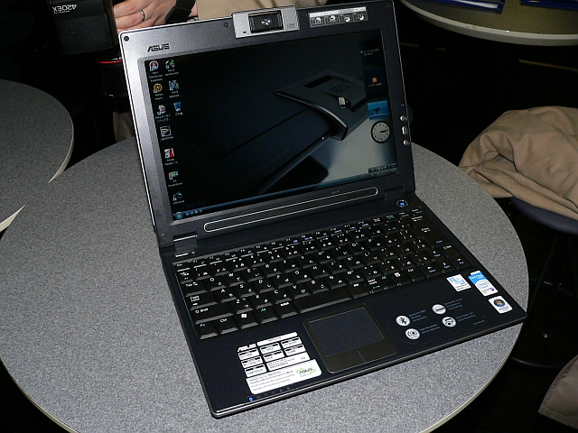 ASUSのWindows SideShow対応ノートが3月下旬に日本登場 - ITmedia PC USER