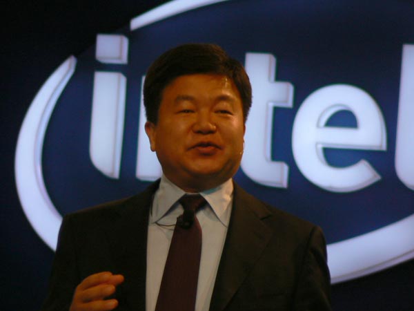 “Intel Inside”を家電にも──エリック・キム氏基調講演：Intel Developers Forum 北京（1/2 ページ ...