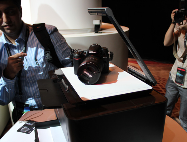 立体物のスキャンが可能な複合機「HP TopShot LaserJet Pro M275」：INNOVATION for IMPACT ...