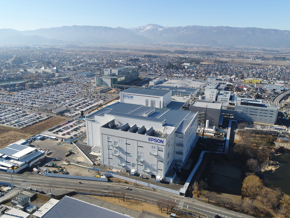 エプソンが最新プリントヘッドの新工場を竣工 「PrecisionCore」構成チップの生産能力を約3倍に拡大 - ITmedia PC USER