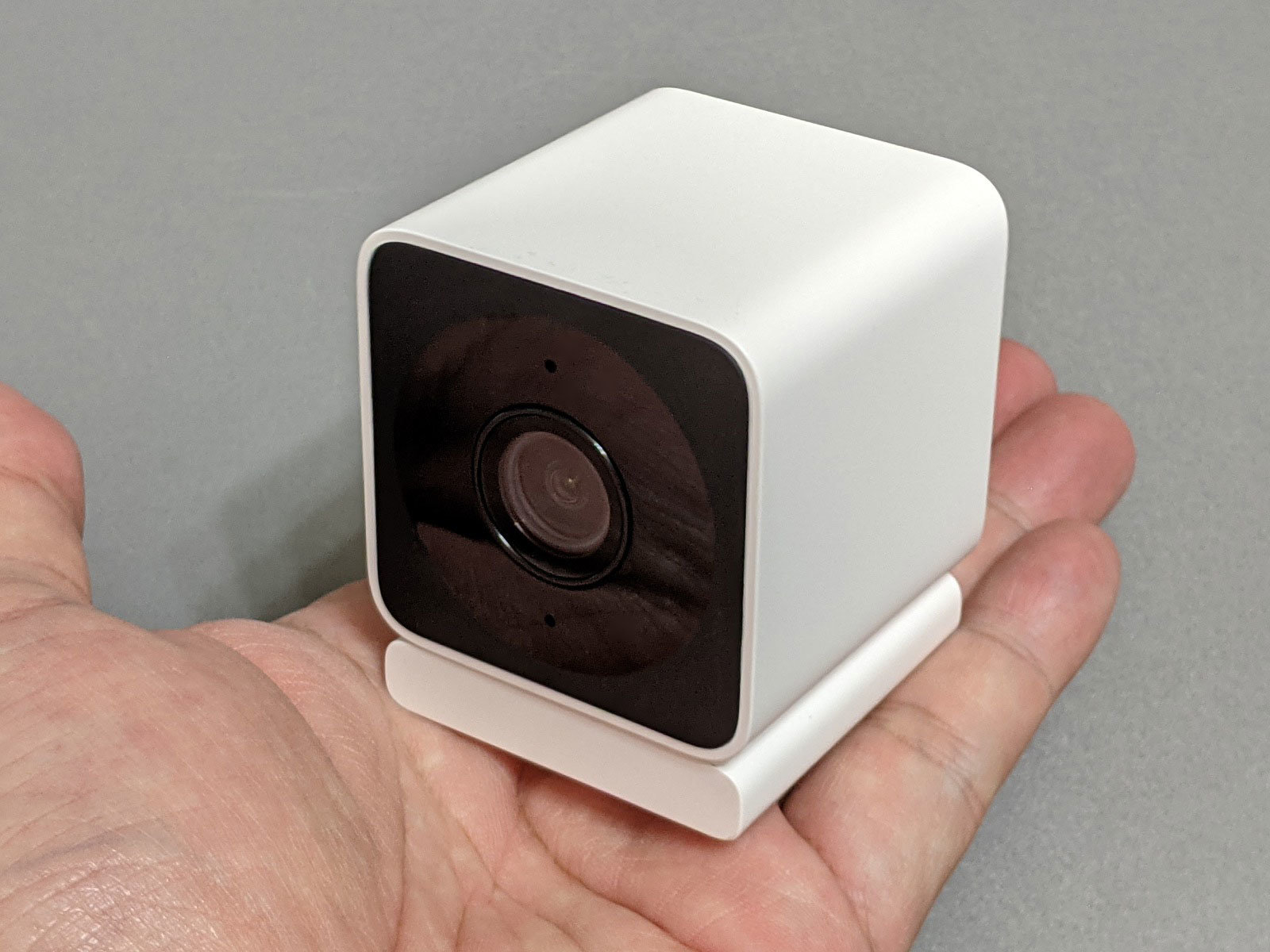 格安ながら機能はハイエンド！ 税込み2980円のネットワークカメラ「ATOM Cam 2」を試す：防水／防じん対応でさらに盤石に（1/3 ページ） - ITmedia PC USER