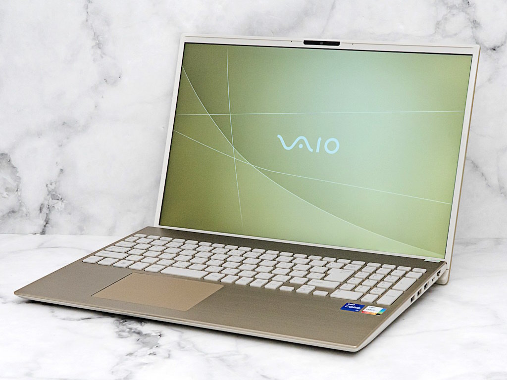 大画面でスリムという「新しい定番」を打ち立てた！ 「VAIO F16」が想像以上に良かった件（2/4 ページ） - ITmedia PC USER