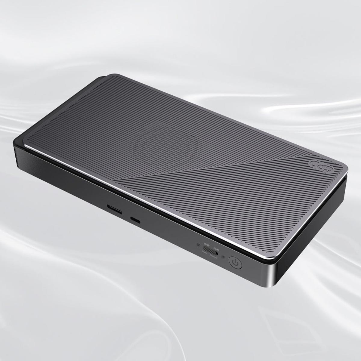 GPD、Radeon RX 7600M XTを搭載した外付けGPUボックス「GPD G1」に“サイレントモード”を搭載した新モデル ...