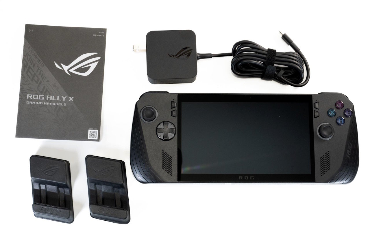 ASUS JAPANの新型ポータブルゲーミングPC「ROG Ally X」を試す パワーアップで実用性向上 マルチに活躍できる1台に (l ...