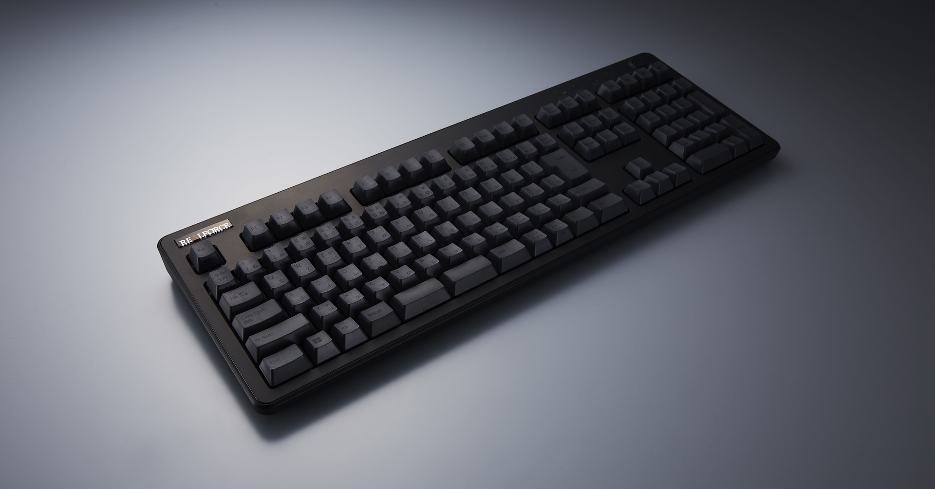 東プレのプレミアムキーボード「REALFORCE R3」に新モデル 分割スペースキーモデルやかな印字レスモデルなど - ITmedia PC USER