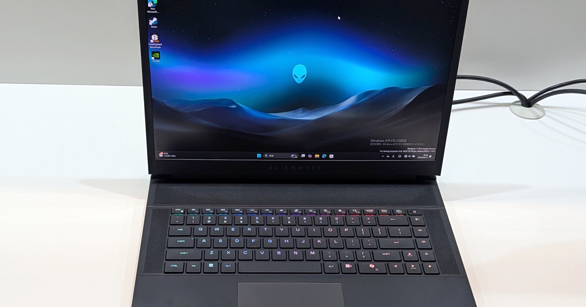 デルがフラグシップ「Alienware Area-51」ノートPCを日本投入 4月3日発売 標準構成は65万円から - ITmedia PC USER