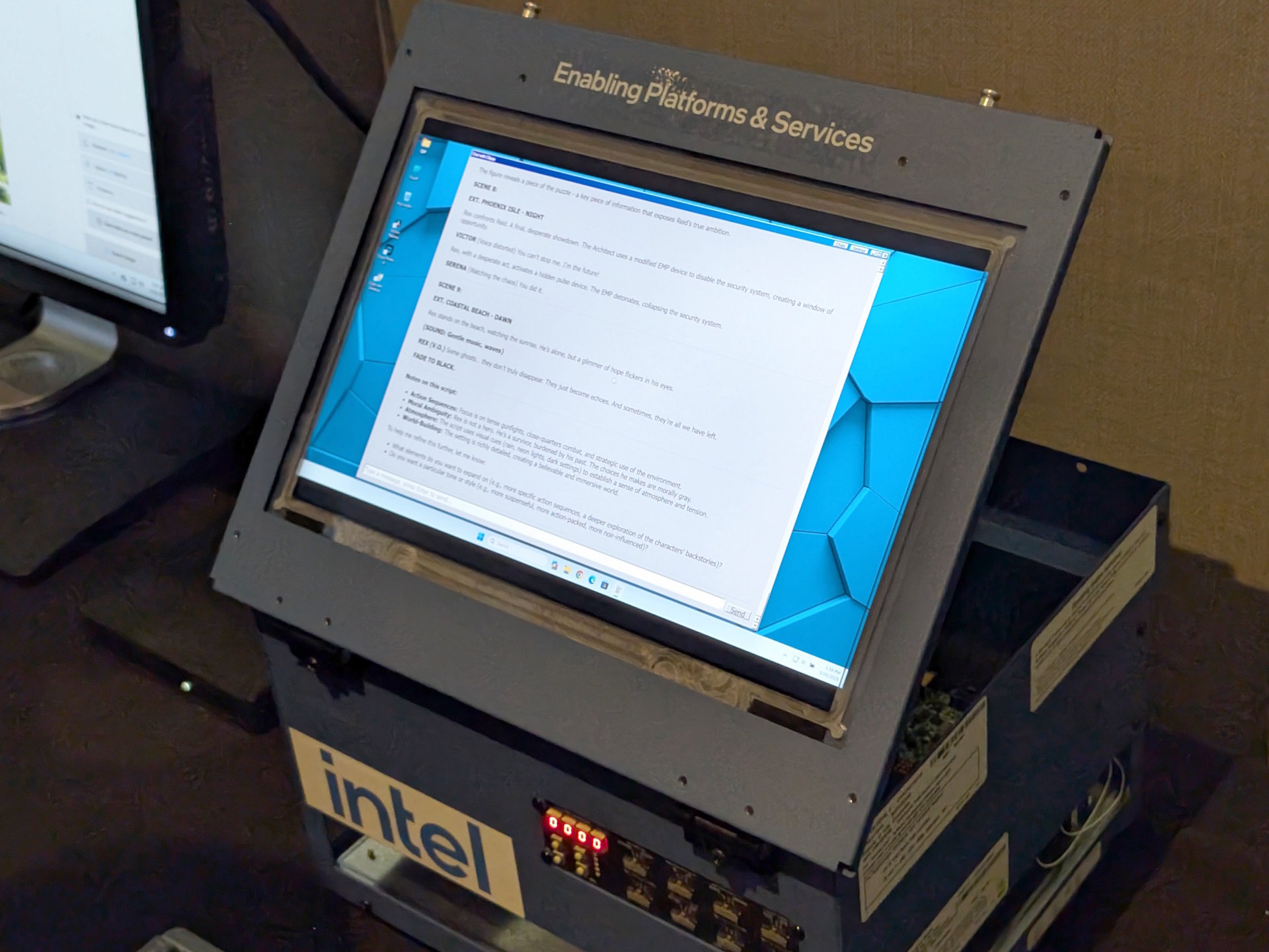 Intelが次世代CPU「Panther Lake」を“チラ見せ” 製品は2026年初頭に発売予定 (l_si7101-Intel-08.jpg) - ITmedia PC USER