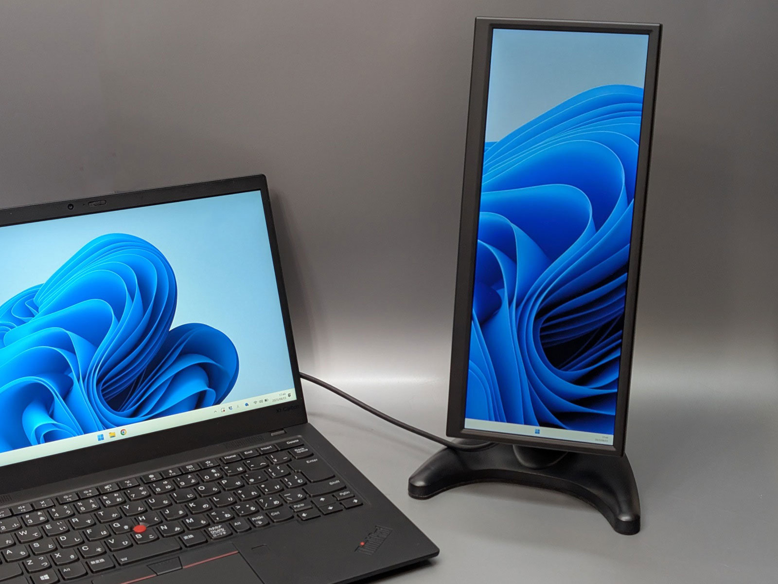 ノートPCとの組み合わせにピッタリ！ 12.3型のバータイプディスプレイを試して分かったこと：モバイルディスプレイの道（3/3 ページ） - ITmedia PC USER