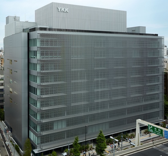 国際認証制度で日本初の最高評価、エネルギーを60％削減するYKKの新本社ビル (1/3) - BUILT