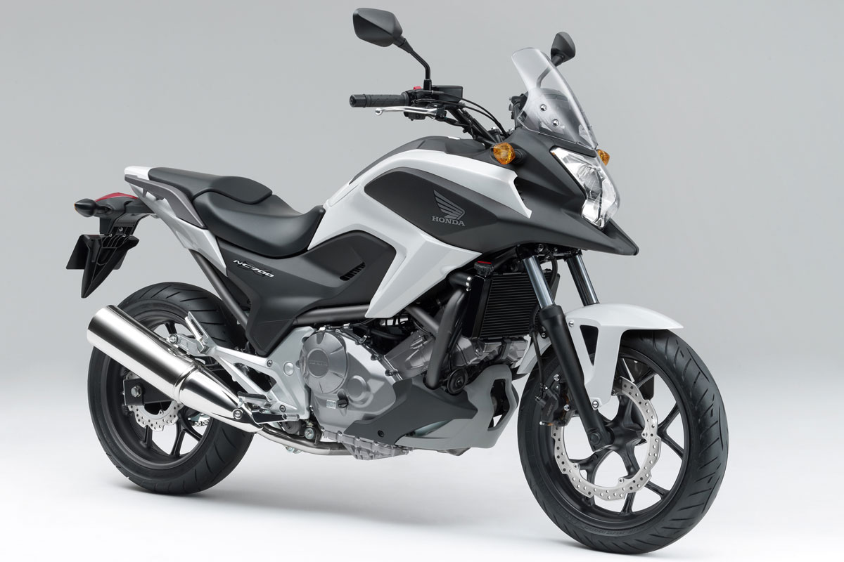 ホンダ、新設計の700ccエンジンを搭載する大型バイク「NC700X」発売 - ITmedia ビジネスオンライン