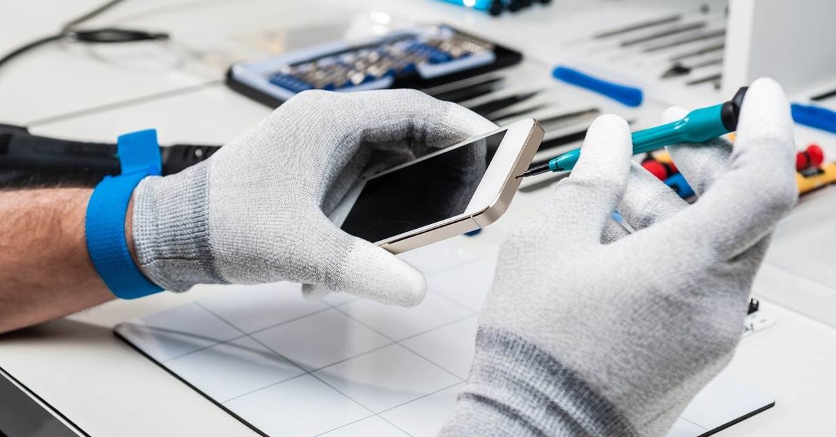 iPhoneを“自由なスマホ”に変える「脱獄」をすると何がうれしい？：iPhoneとAndroidの「脱獄とroot化」【前編】 - TechTargetジャパン スマートモバイル